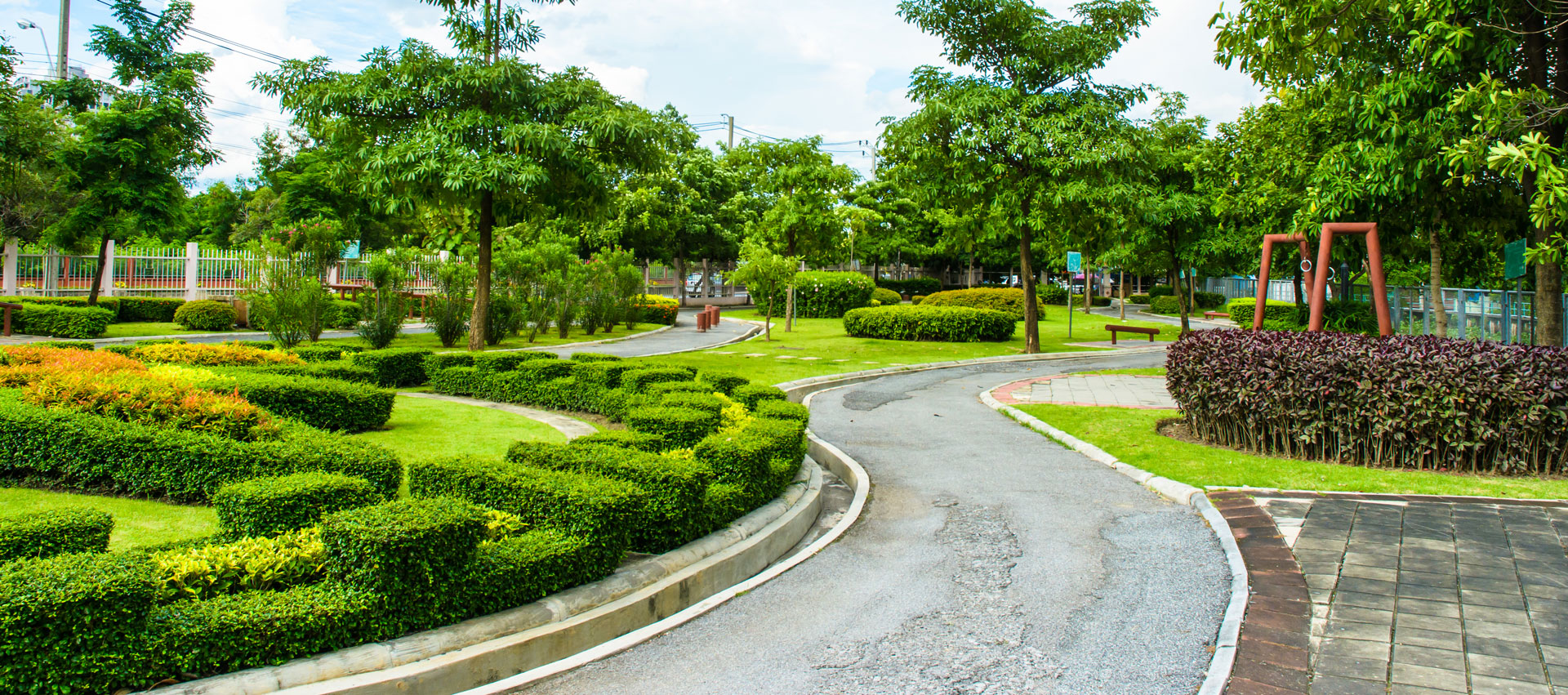 Elevating Outdoor Spaces: The Art of Landmark Landscaping